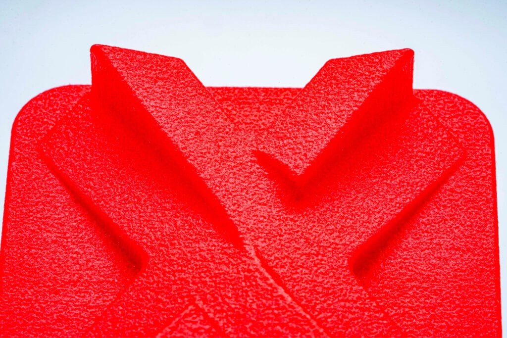 Nylon 12 / PA 12 (SLS, MJF) | Xometry Pro