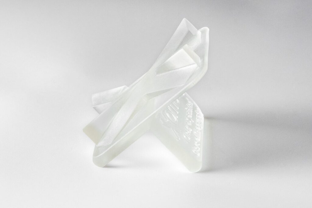 Standard Transparent, ABS-like | Xometry Pro