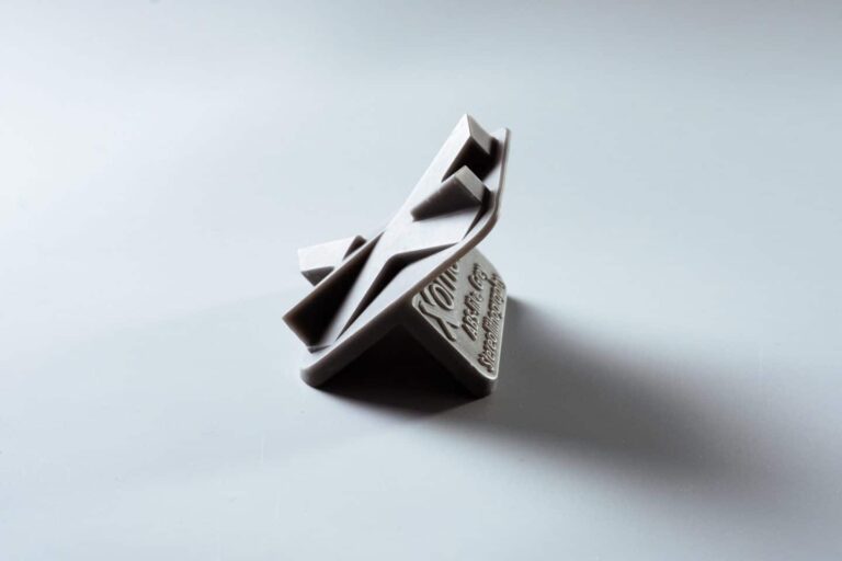 Standard Grey, ABS-like | Xometry Pro