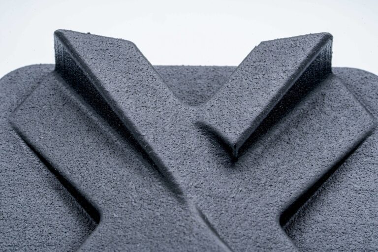 Nylon 12 (PA 12) glass-filled (MJF) | Xometry Pro