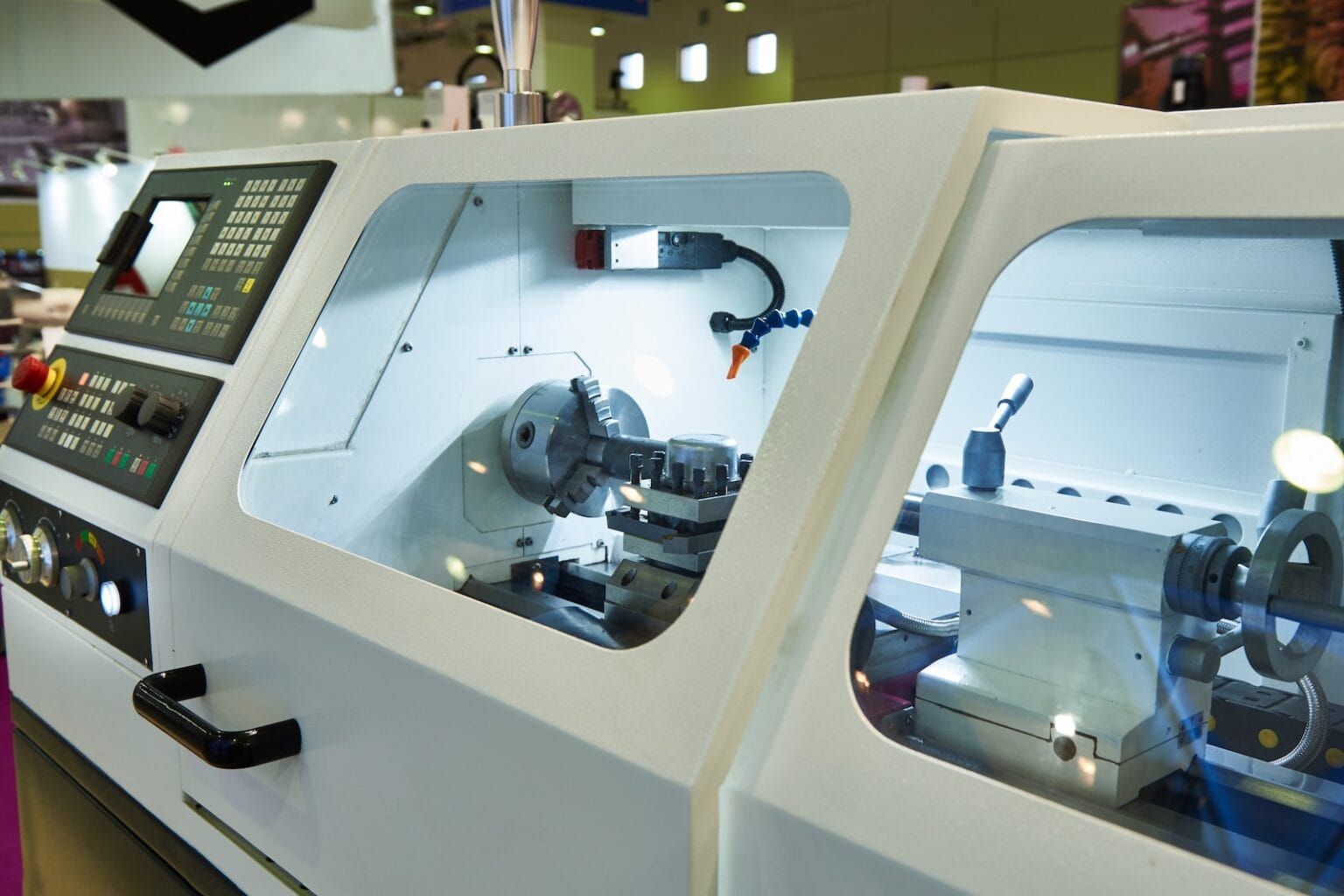 Visión general de la tecnología de torneado CNC | Xometry Pro