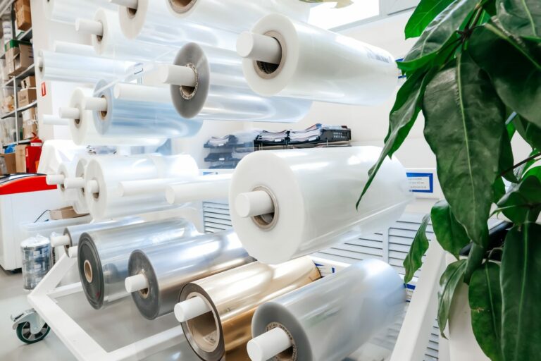 Thermoforming Technology Overview | Xometry Pro